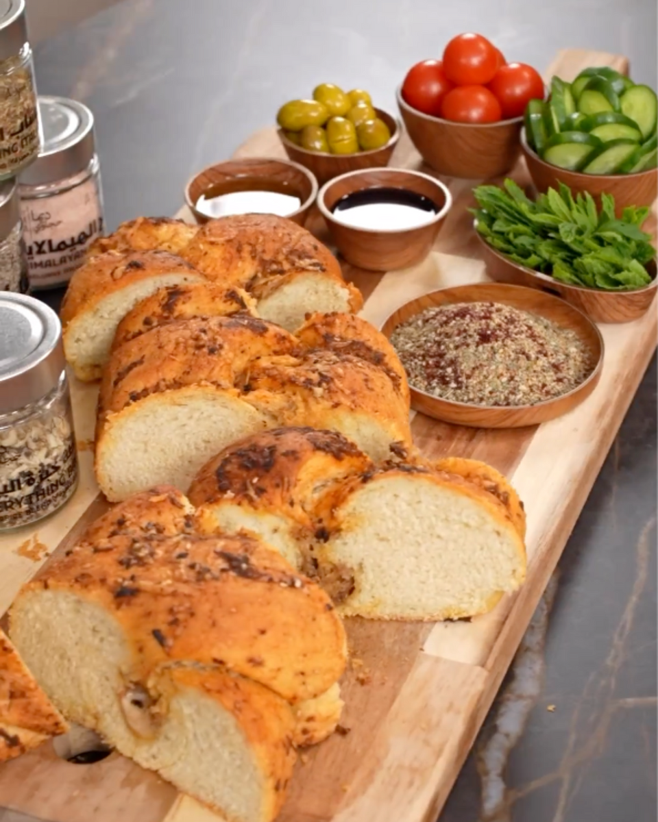 Braided_Garlic_Bread_Chef_Deema_Hajjawi_Recipe_1200x1200.png?v=1687192149